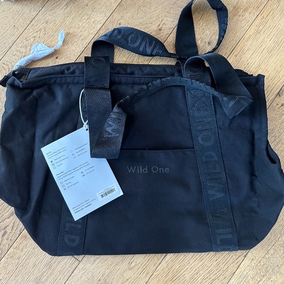 Wild One | Dog | Nwt Wild One Dog Travel Bag Black | Poshmark